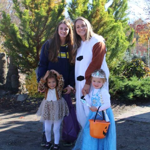 Halloween Candy Walk - Everett's Gardens